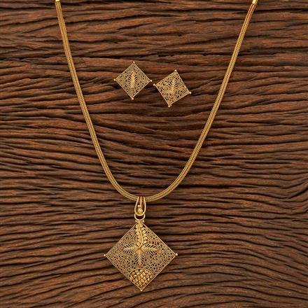Buy Antique Plain Gold Pendant Set With Gold Plating 213798 | Kanhai Jewels